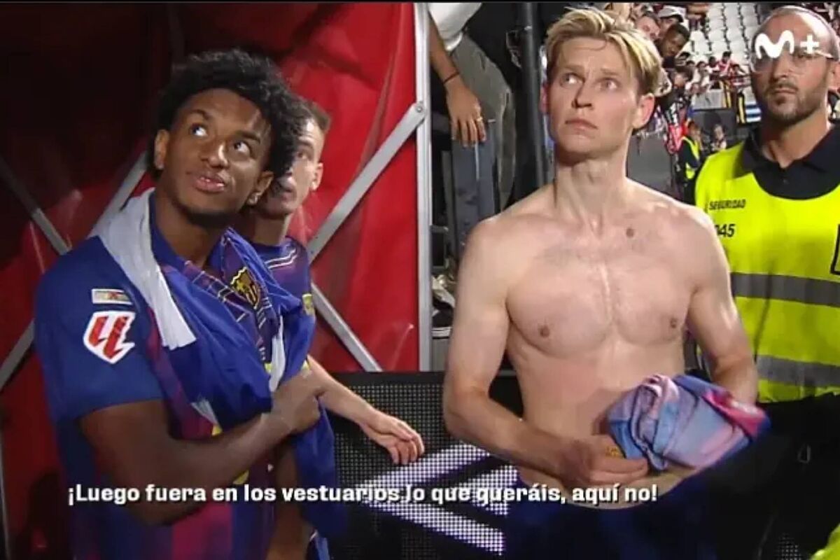 El mensaje hostil de la grada del Rayo a los jugadores del Barcelona ...