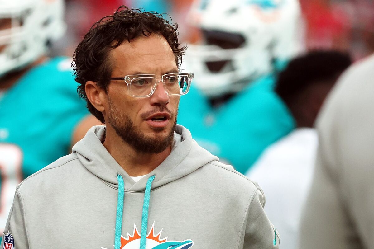 El futuro de Mike McDaniel en los Dolphins entra en zona crítica tras ...
