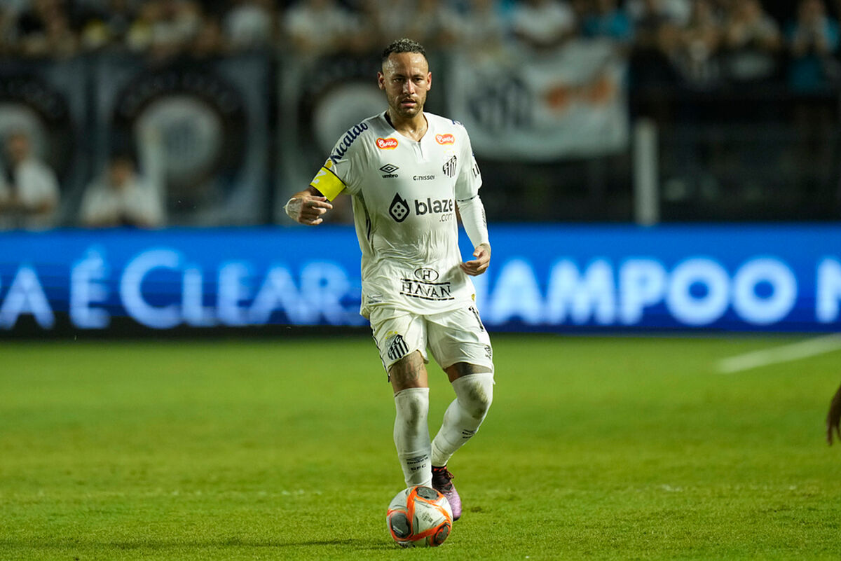 Neymar se luce con doblete, baila 'Vini, baila' y manda callar | Marcausa