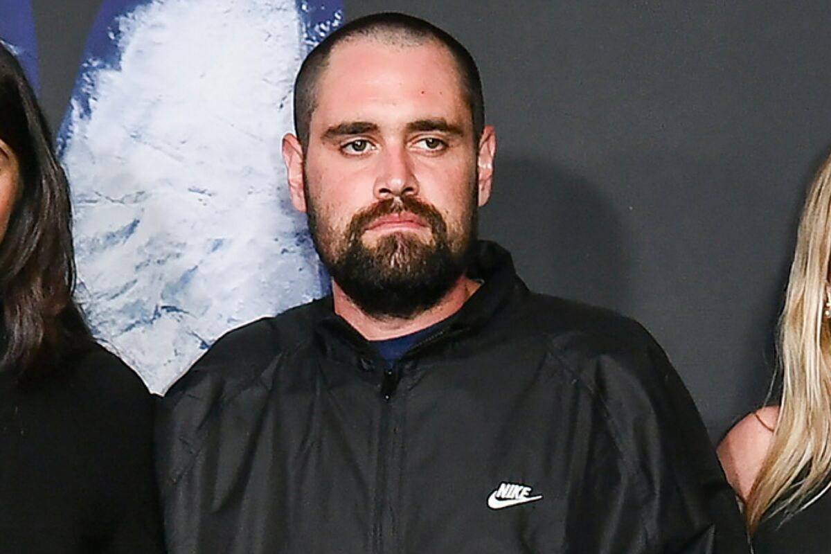 Nick Reiner perdió su virginidad con una trabajadora sexual a la que pagó con dinero robado a ...