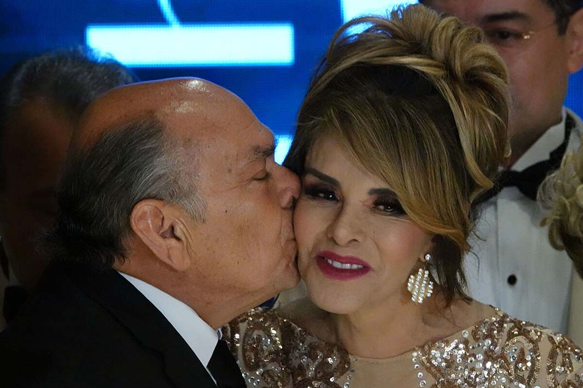 Lucía Méndez niega romance con el papá de Checo Pérez: "No me voy a ...